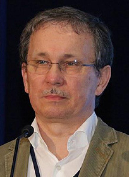 prof. dr hab. inż. Romuald Tarczewski